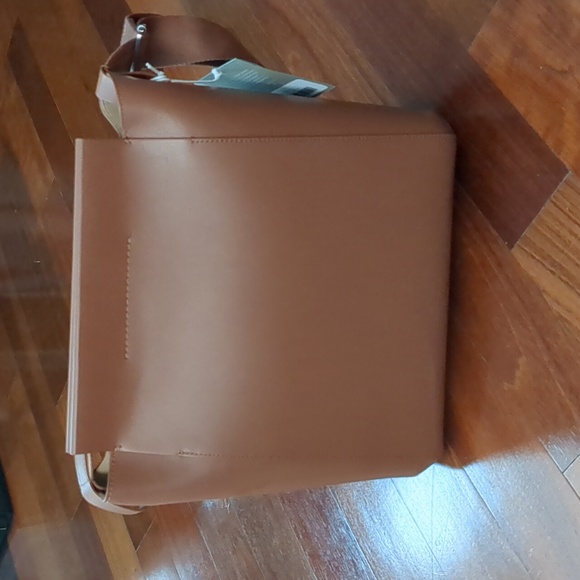 Everlane | Bags | Everlane The Form Bag Cognac | Poshmark